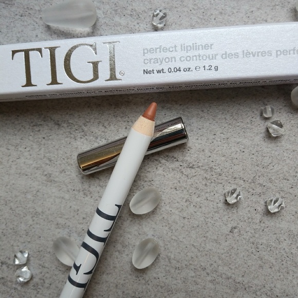 TIGI | Makeup | Tigi Perfect Lipliner Nude | Poshmark